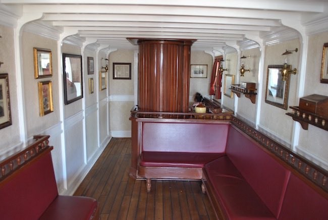 Liberty Square Riverboat (Magic Kingdom, Liberty Square) | WDW Kingdom